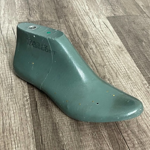Unknown | Office | Single Shoe Last Plastic Industrial 95 In Size 35 ...